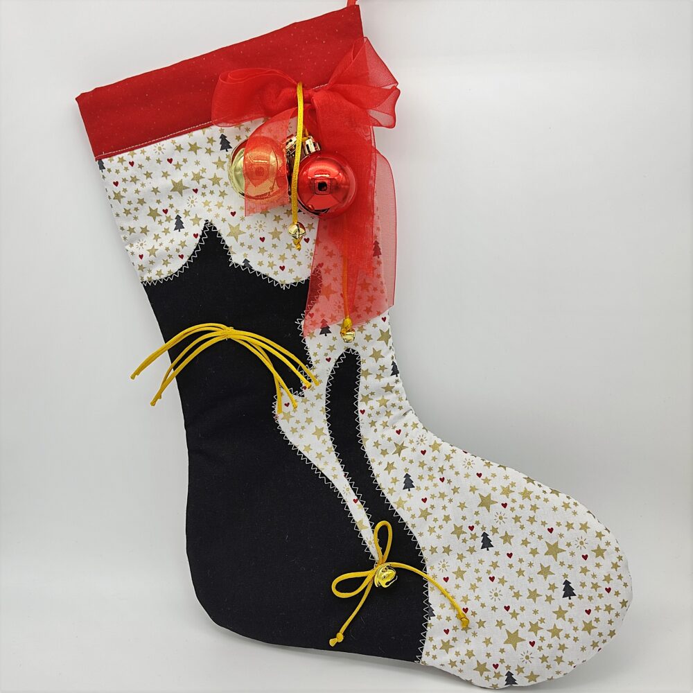 Calcetín navideño con gato negro - El Desván del Gato